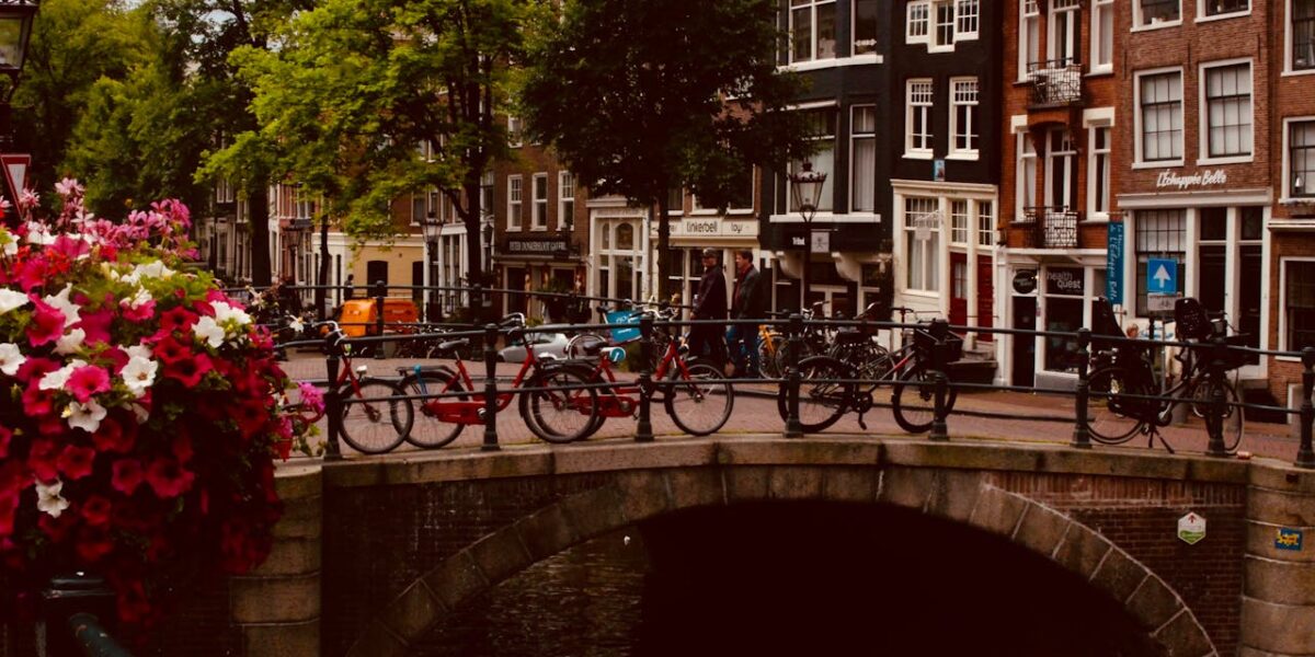 Rijk Hofman: Leeftijd, Vriendin, Carrière en meer - Teed